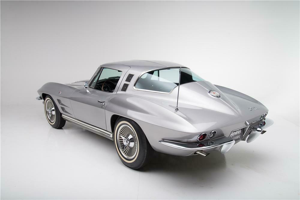 1964 CHEVROLET CORVETTE 2 DOOR COUPE - Rear 3/4 - 161590