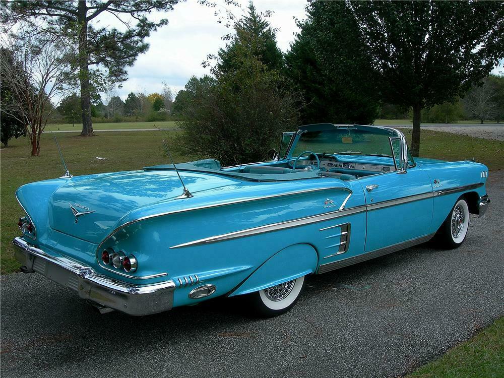 1958 CHEVROLET IMPALA CUSTOM CONVERTIBLE - Rear 3/4 - 162441