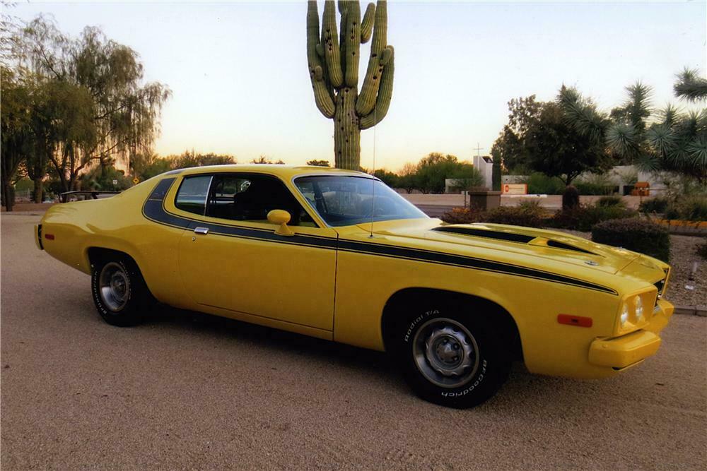 1974 PLYMOUTH ROAD RUNNER 2 DOOR COUPE - Side Profile - 163401