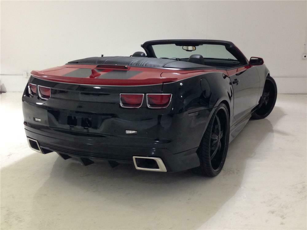 2011 CHEVROLET CAMARO CONVERTIBLE - Rear 3/4 - 166196