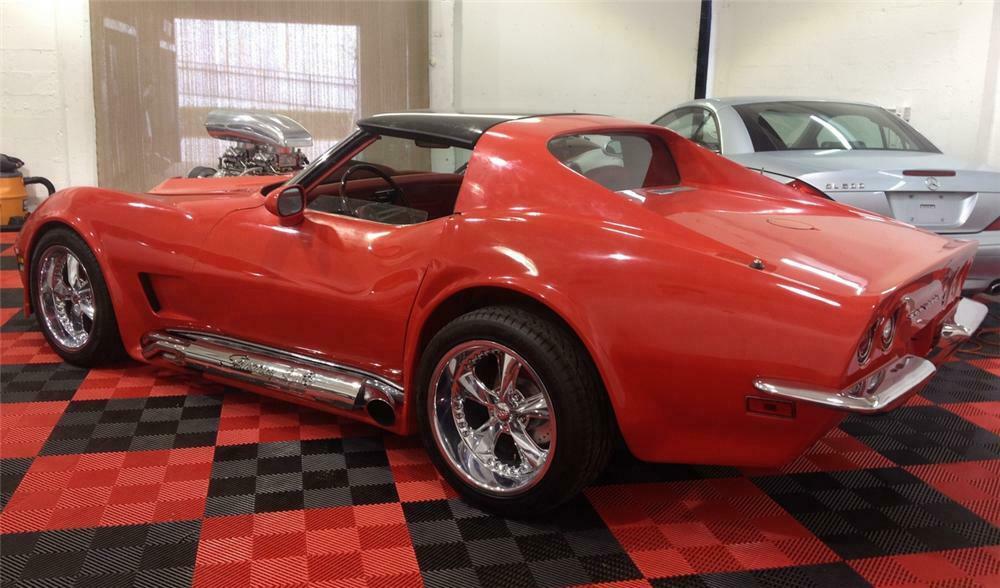 1973 CHEVROLET CORVETTE CUSTOM 2 DOOR COUPE - Rear 3/4 - 170474