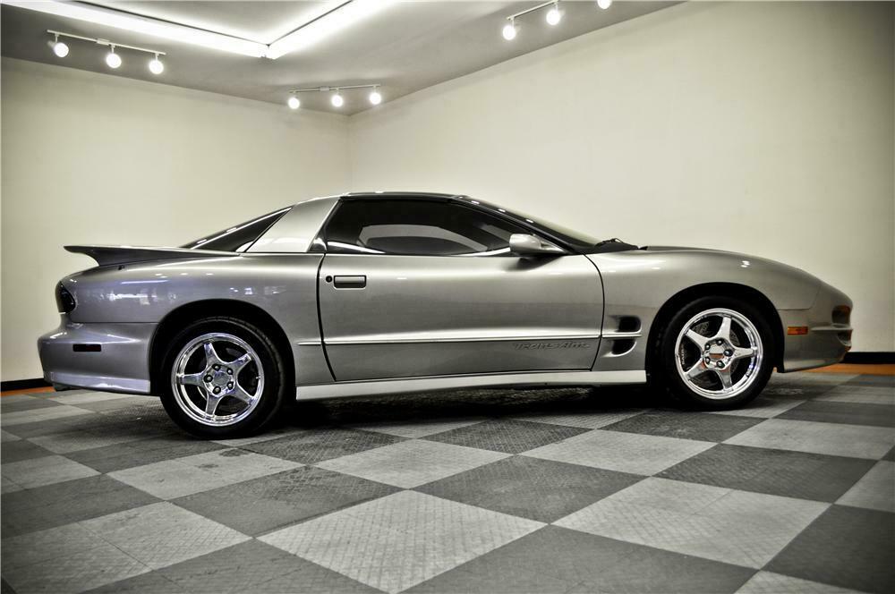 2002 PONTIAC FIREBIRD TRANS AM WS-6 2 DOOR COUPE - Side Profile - 174571