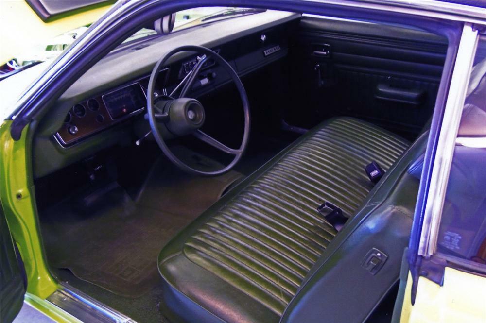 1973 PLYMOUTH DUSTER CUSTOM 2 DOOR COUPE - Interior - 177176