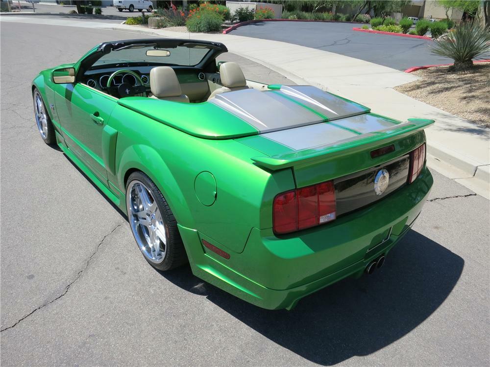 2005 FORD MUSTANG GT CUSTOM CONVERTIBLE - Rear 3/4 - 177246