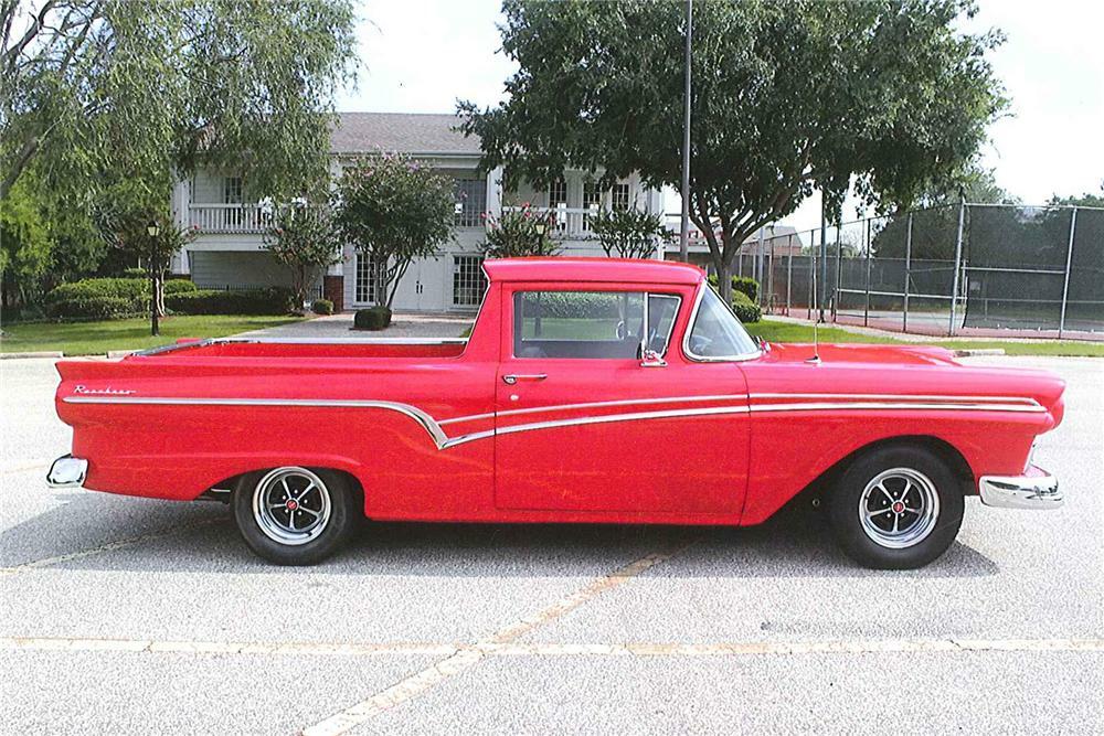 1957 FORD RANCHERO CUSTOM PICKUP - Side Profile - 177261
