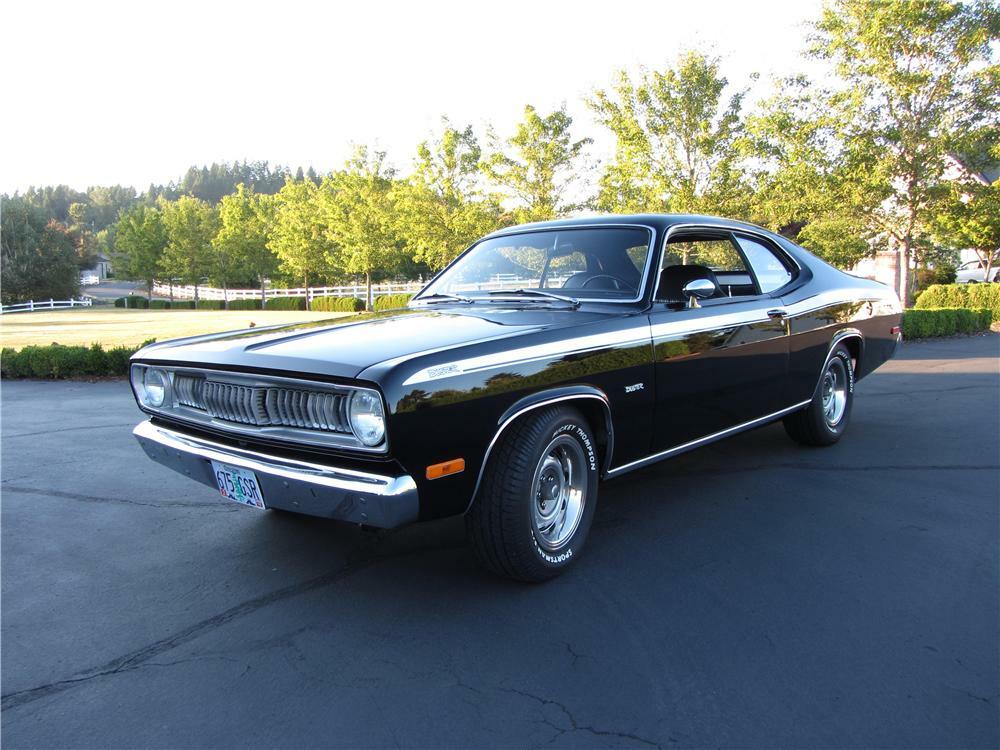 1972 PLYMOUTH DUSTER 2 DOOR HARDTOP - Front 3/4 - 177323