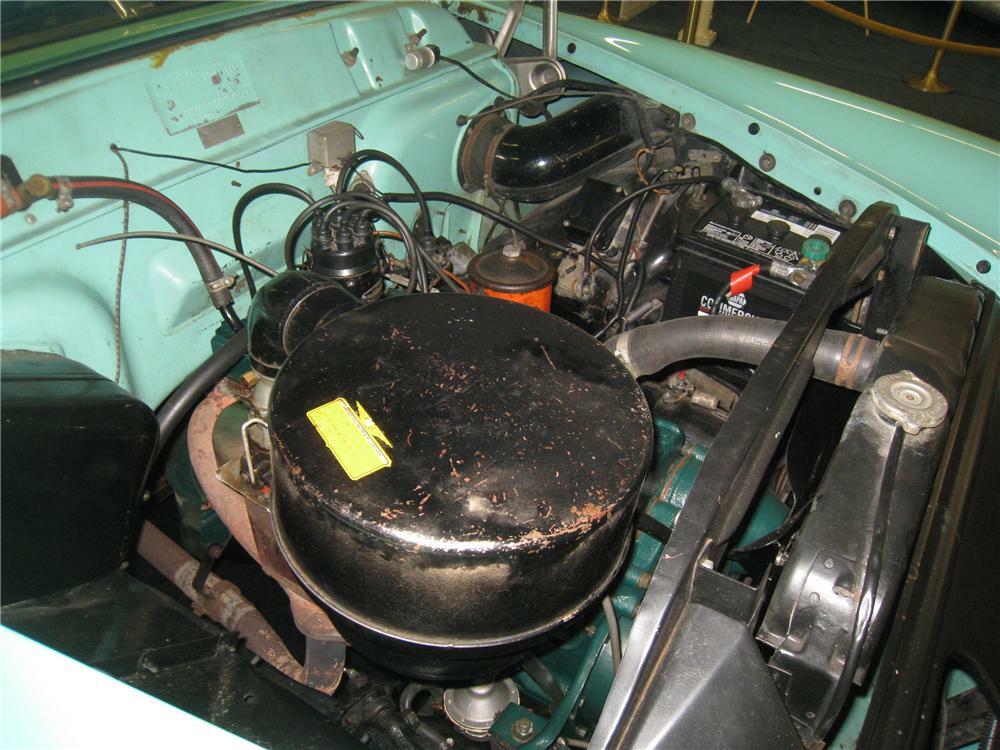 1951 KAISER 512 DELUXE 4 DOOR SEDAN - Engine - 177645