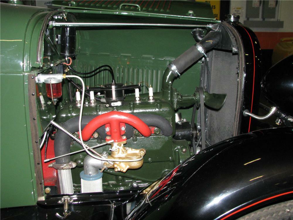 1928 FORD MODEL AA FUEL TANKER TRUCK - Engine - 178029
