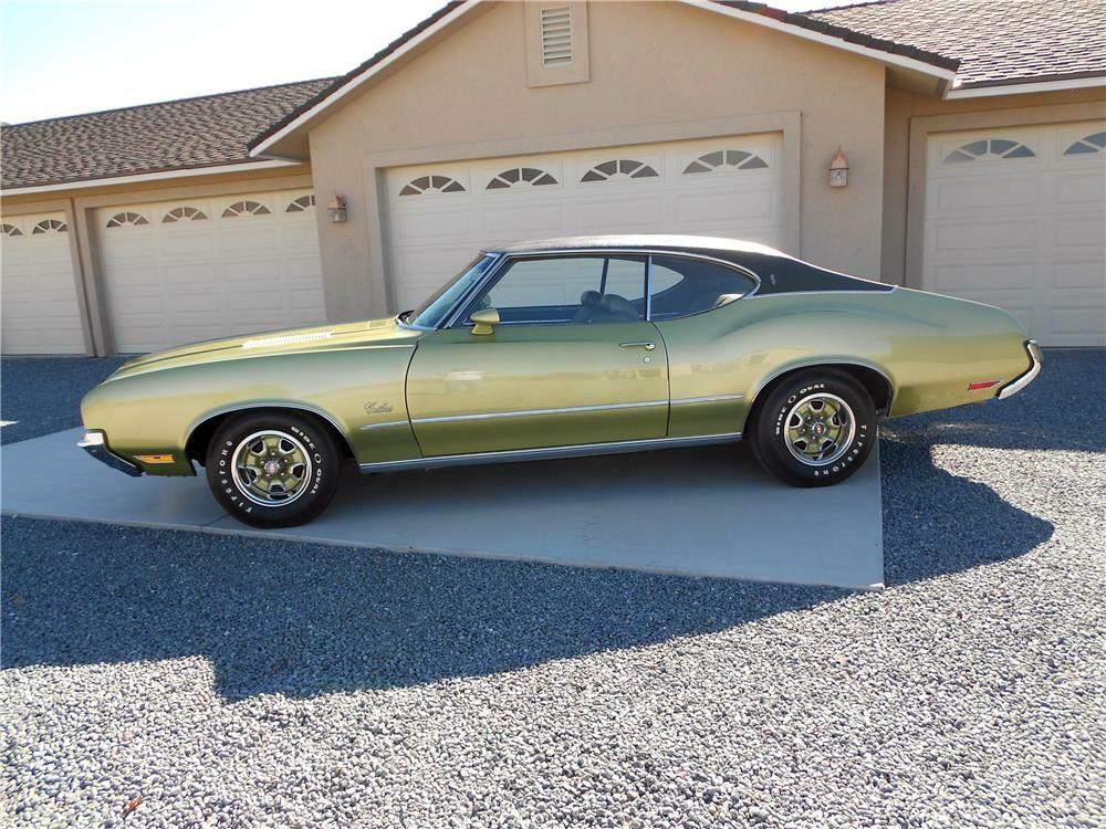 1971 OLDSMOBILE CUTLASS S - Side Profile - 178458