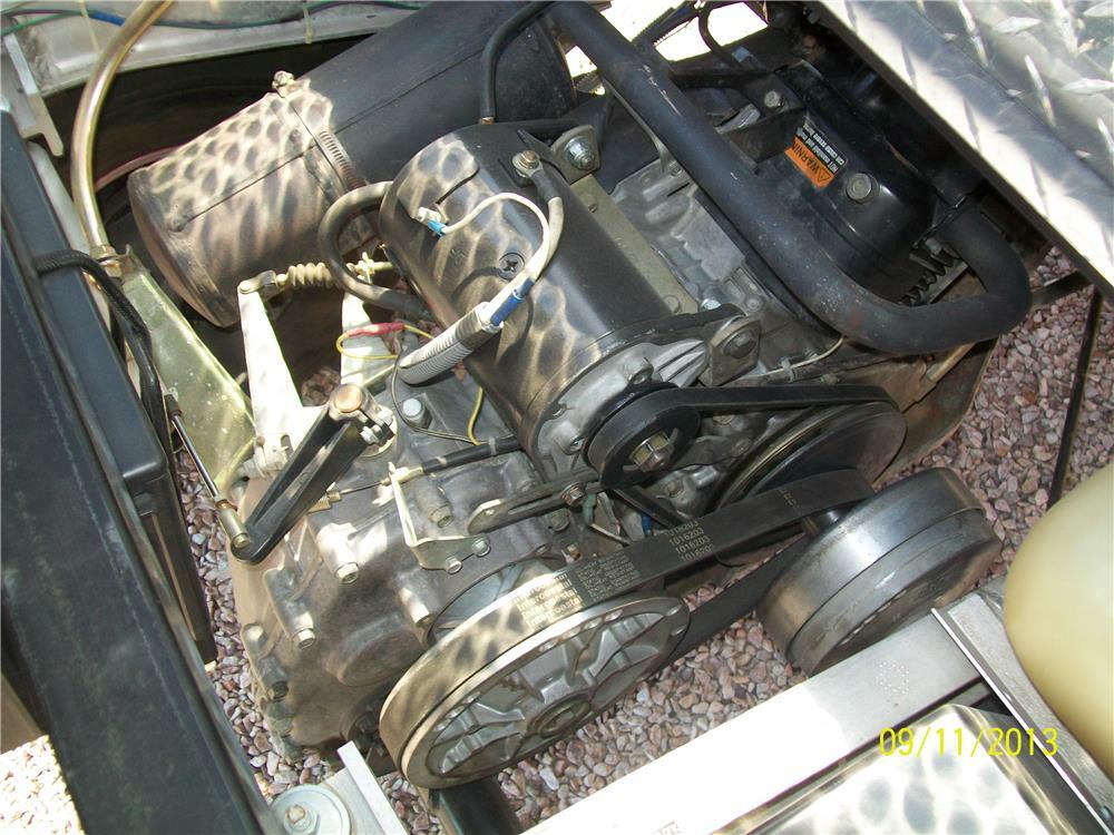 1977 CLUB CUSTOM GOLF CART - Engine - 179601