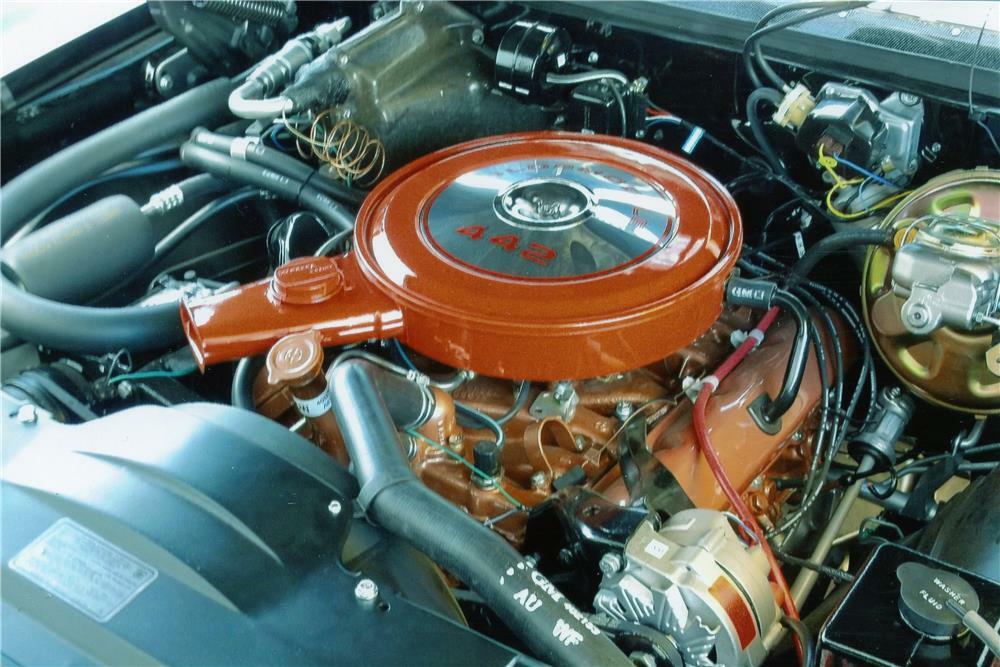 1968 OLDSMOBILE 442 CONVERTIBLE - Engine - 180593