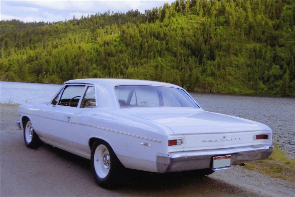 1966 CHEVROLET CHEVELLE 300 DELUXE CUSTOM - Rear 3/4 - 181007