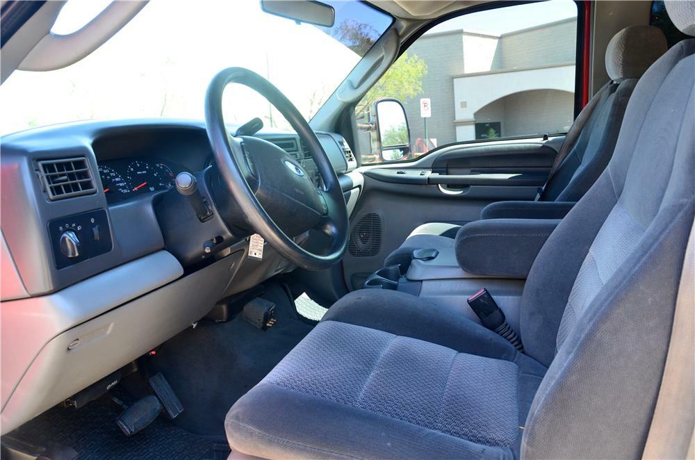 2003 FORD F-250 CUSTOM PICKUP - Interior - 181214