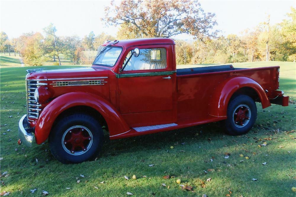 1947 DIAMOND T 201 PICKUP - Side Profile - 181223