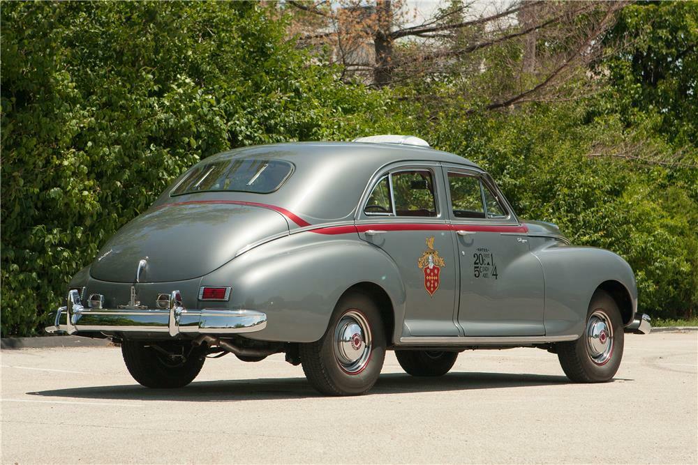 1947 PACKARD CLIPPER TAXI - Rear 3/4 - 181581