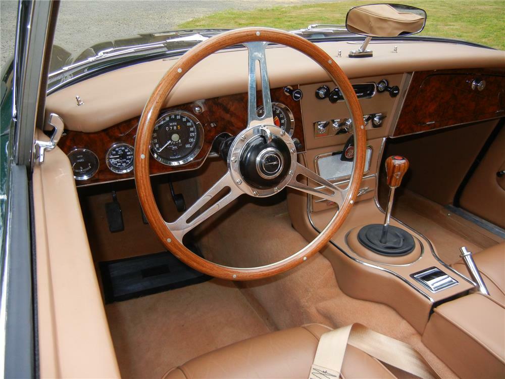 1967 AUSTIN-HEALEY 3000 BJ8 CONVERTIBLE - Interior - 181647