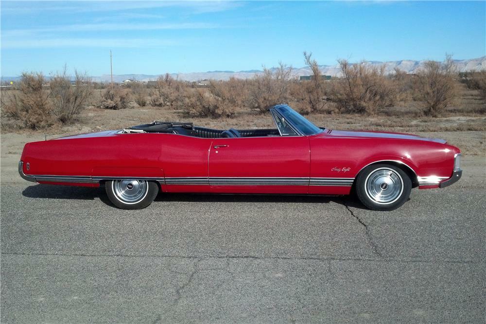 1968 OLDSMOBILE 98 CONVERTIBLE - Side Profile - 182120