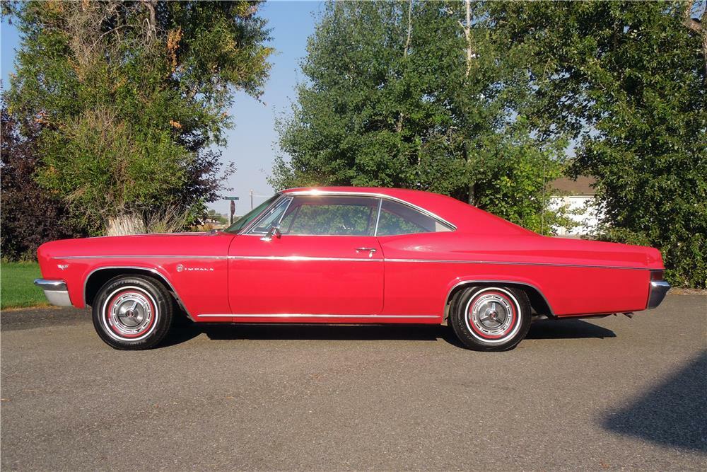 1966 CHEVROLET IMPALA - Side Profile - 182463