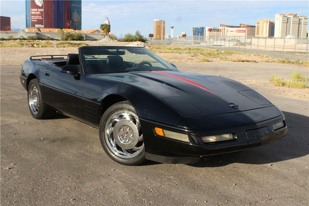 1992 CHEVROLET CORVETTE CONVERTIBLE