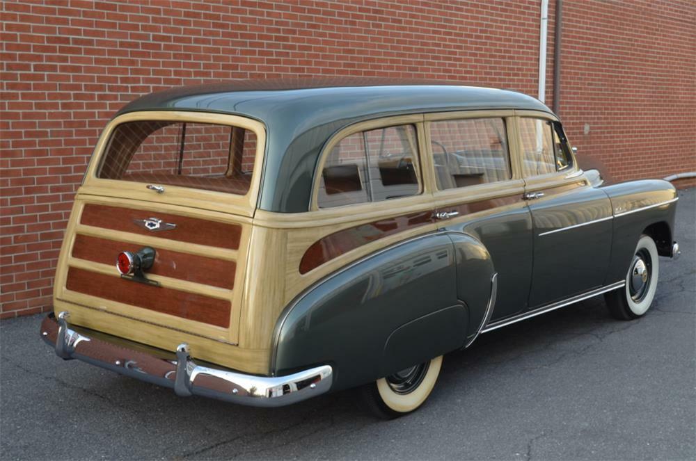 1950 CHEVROLET WOODY WAGON - Rear 3/4 - 184412