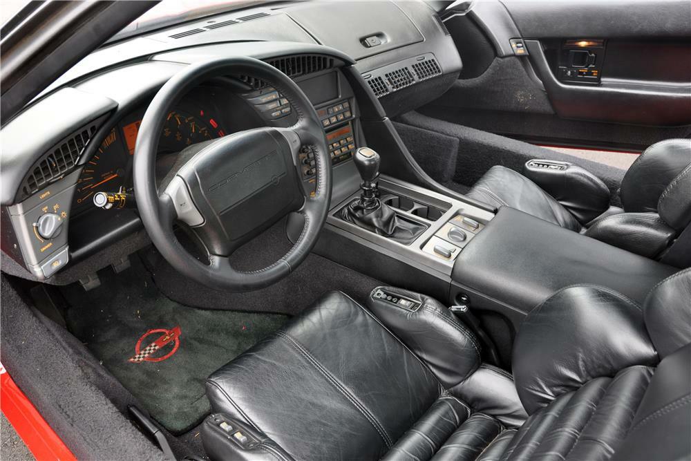 1990 CHEVROLET CORVETTE ZR1 - Interior - 185740