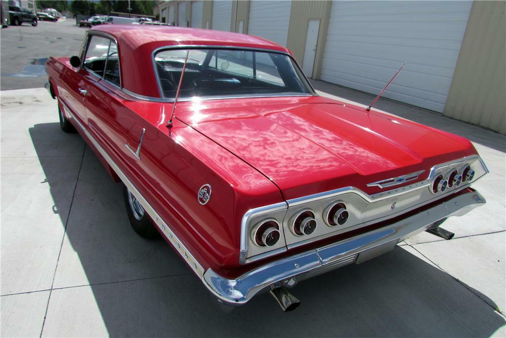 1963 CHEVROLET IMPALA SS - Rear 3/4 - 185868