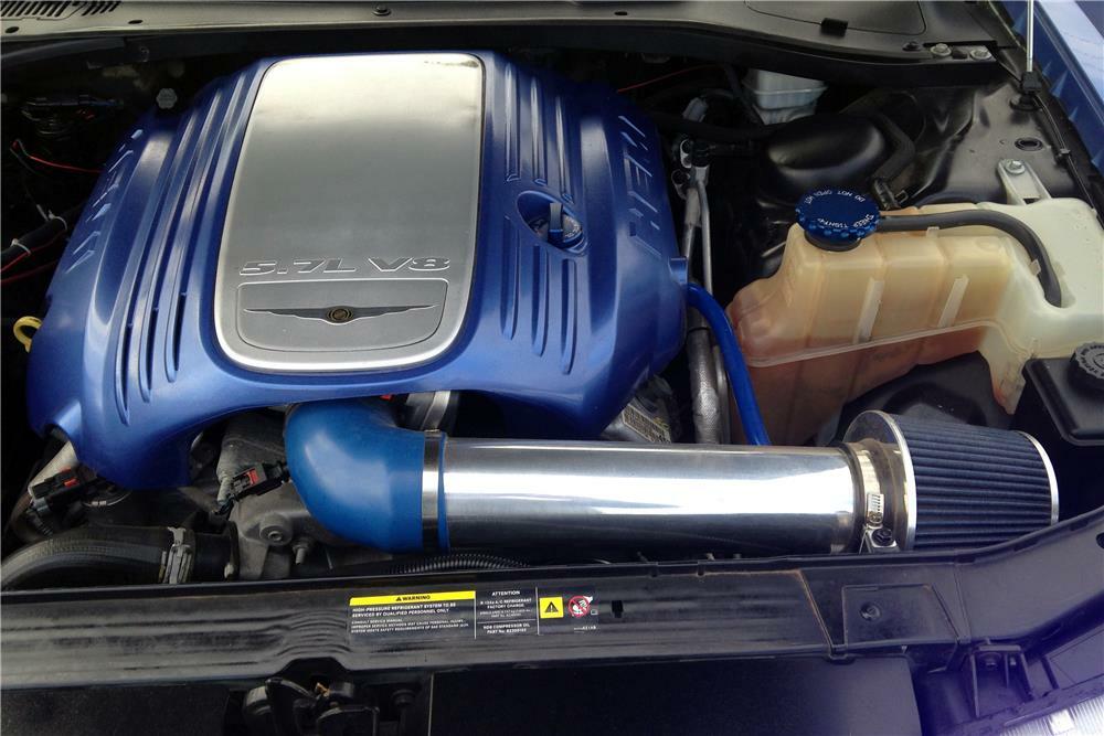 2005 CHRYSLER 300C CUSTOM COUPE - Engine - 185937