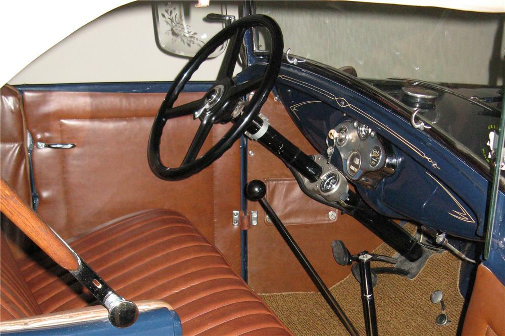 1931 FORD MODEL A ROADSTER - Interior - 186443