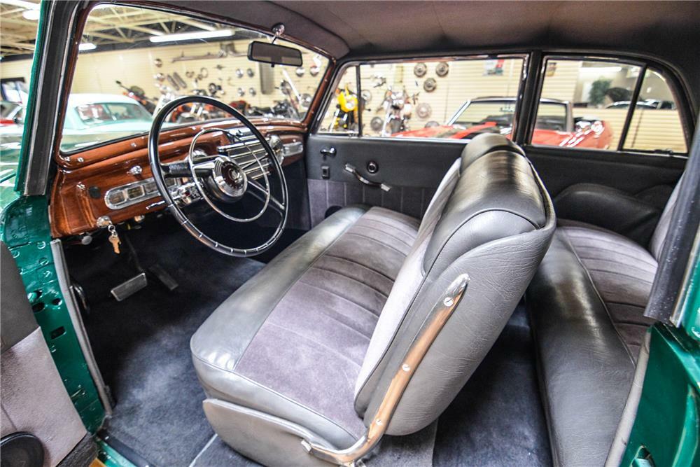 1948 LINCOLN CONTINENTAL - Interior - 187032