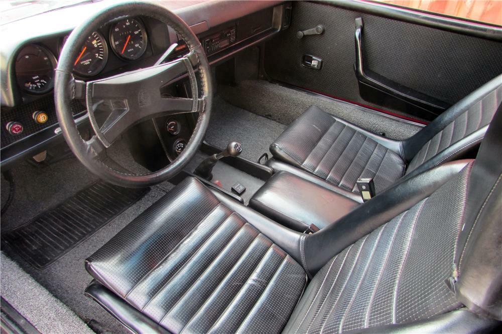1975 PORSCHE 914 TARGA - Interior - 187355