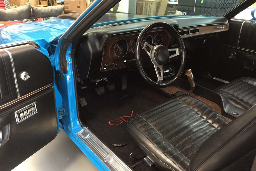 1972 PLYMOUTH ROAD RUNNER/GTX COUPE - Interior - 188126