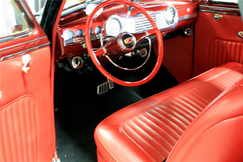 1948 CHEVROLET FLEETLINE CUSTOM SEDAN - Interior - 189233