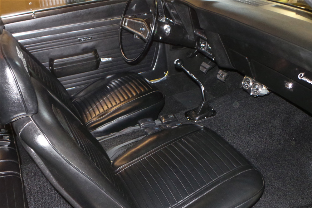 1969 CHEVROLET CAMARO YENKO - Interior - 189721