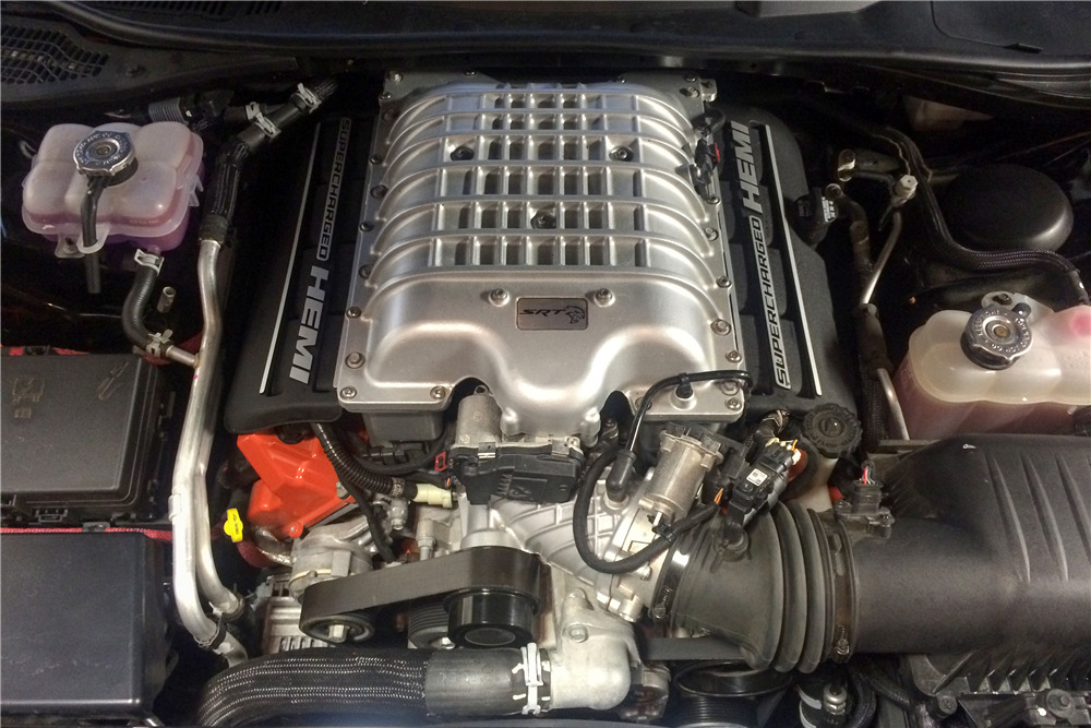 2015 DODGE CHALLENGER SRT HELLCAT - Engine - 190002