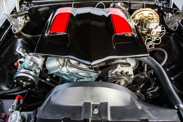 1969 PONTIAC FIREBIRD CUSTOM COUPE - Engine - 190036