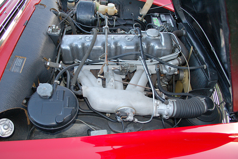 1965 MERCEDES-BENZ 230SL - Engine - 190250