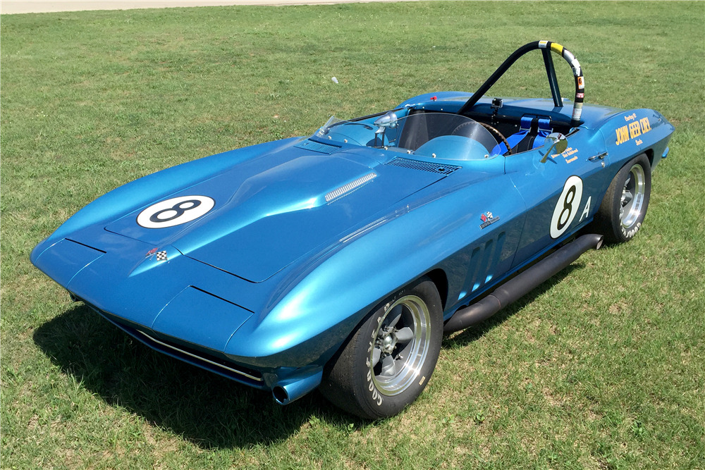 1965 CHEVROLET CORVETTE RACE CAR - Front 3/4 - 191202