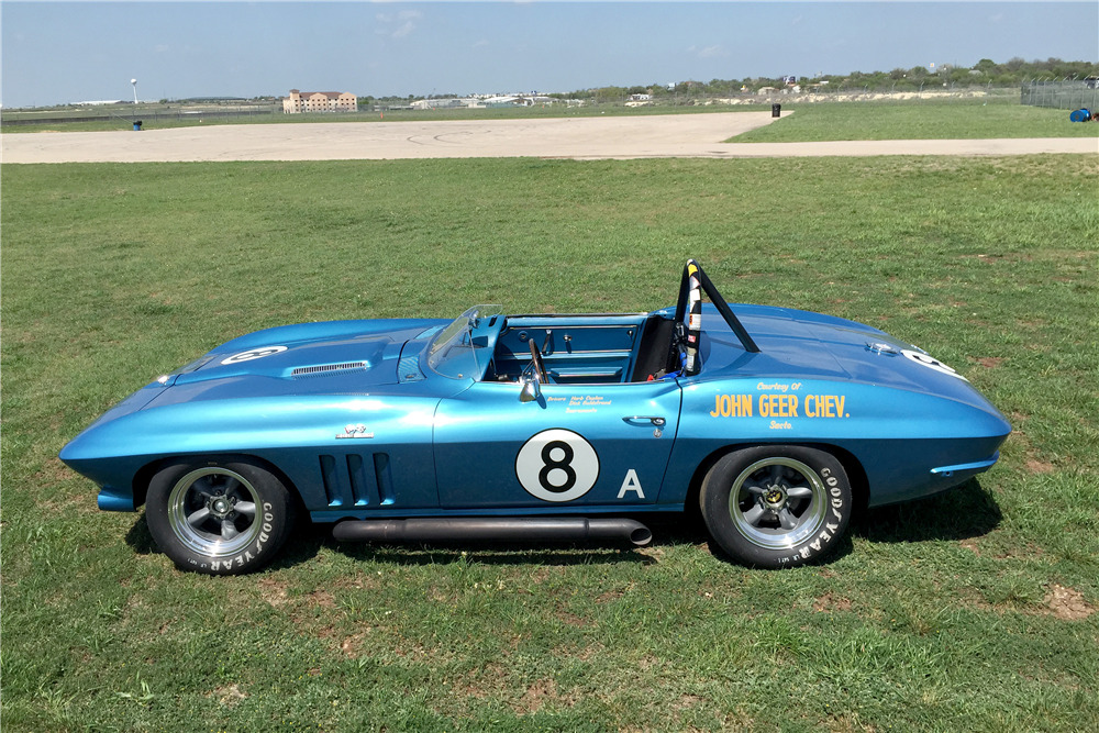 1965 CHEVROLET CORVETTE RACE CAR - Side Profile - 191202