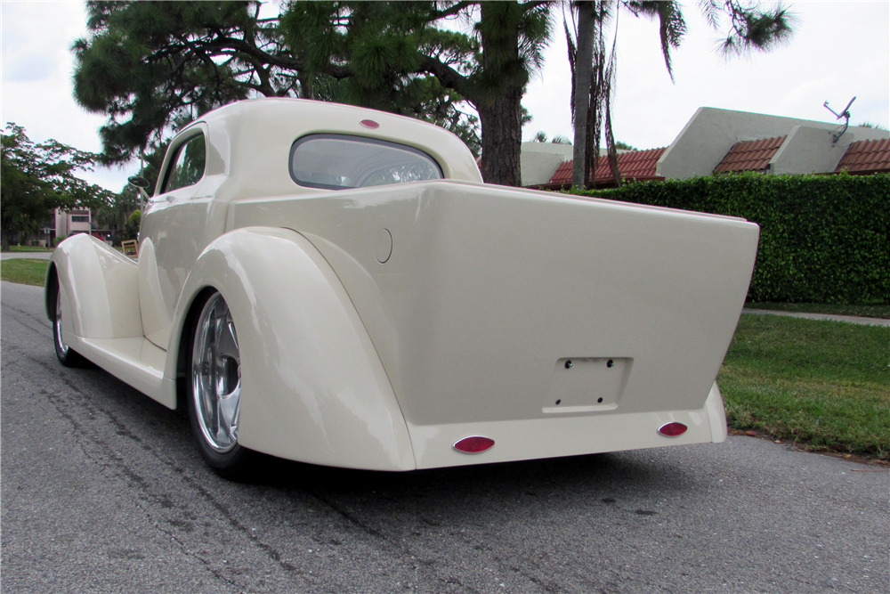 1937 FORD ROADSTER STREET ROD - Rear 3/4 - 193928