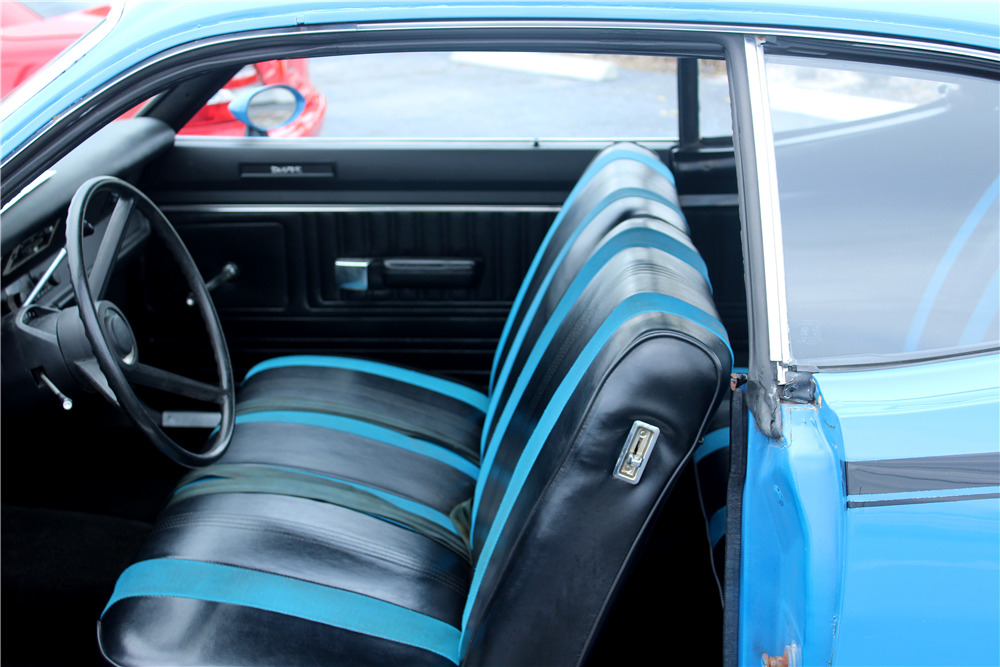 1973 PLYMOUTH DUSTER HARDTOP - Interior - 194097