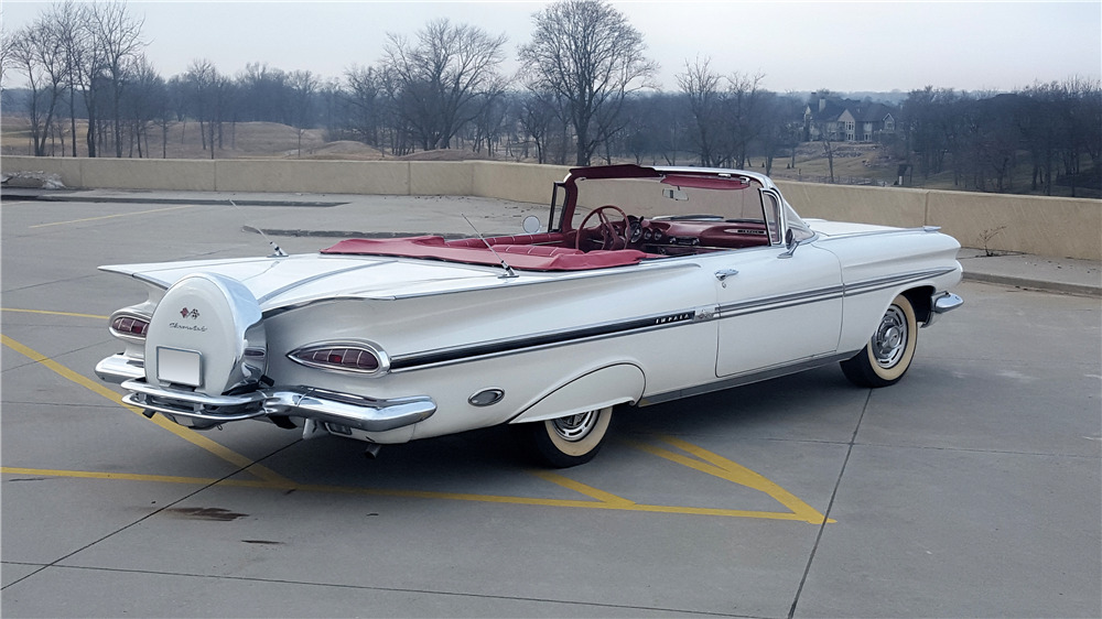 1959 CHEVROLET IMPALA CONVERTIBLE - Rear 3/4 - 194179