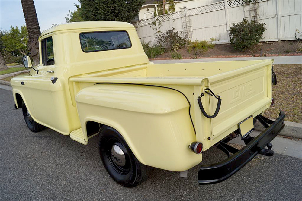 1958 GMC 1/2 TON STEPSIDE PICKUP - Rear 3/4 - 194259