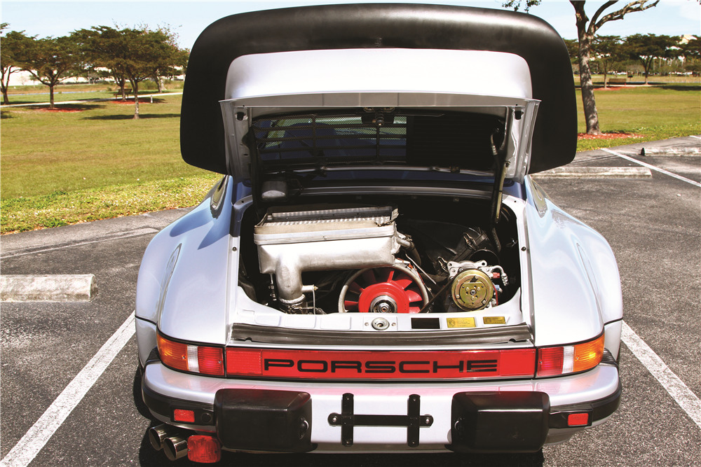 1977 PORSCHE 930 TURBO - Engine - 194371