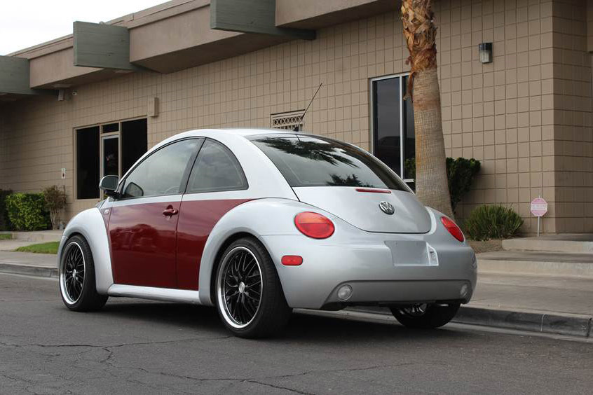 2001 VOLKSWAGEN BEETLE - Rear 3/4 - 194904