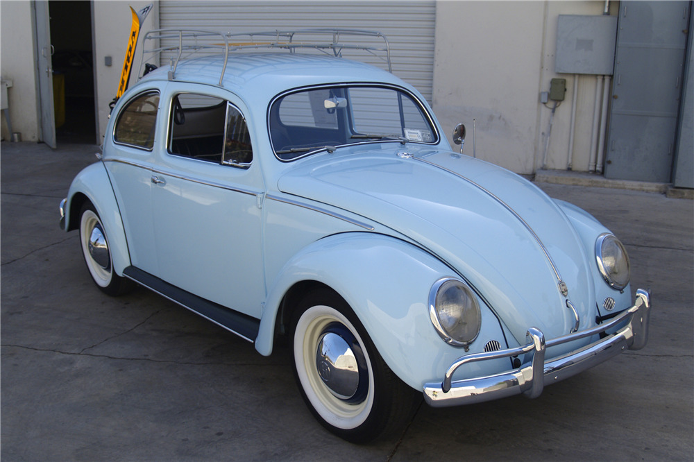1955 VOLKSWAGEN BEETLE - Front 3/4 - 195808