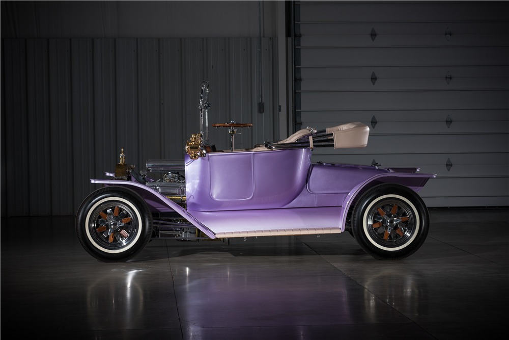 1913 FORD MODEL T CUSTOM ROADSTER "KING T" - Side Profile - 197187