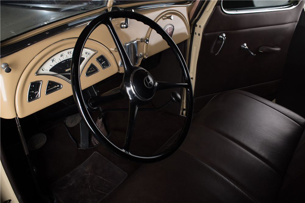 1936 STUDEBAKER DICTATOR 4-DOOR SEDAN - Interior - 197191