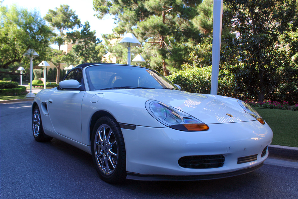 2000 PORSCHE BOXSTER CONVERTIBLE - Engine - 197295
