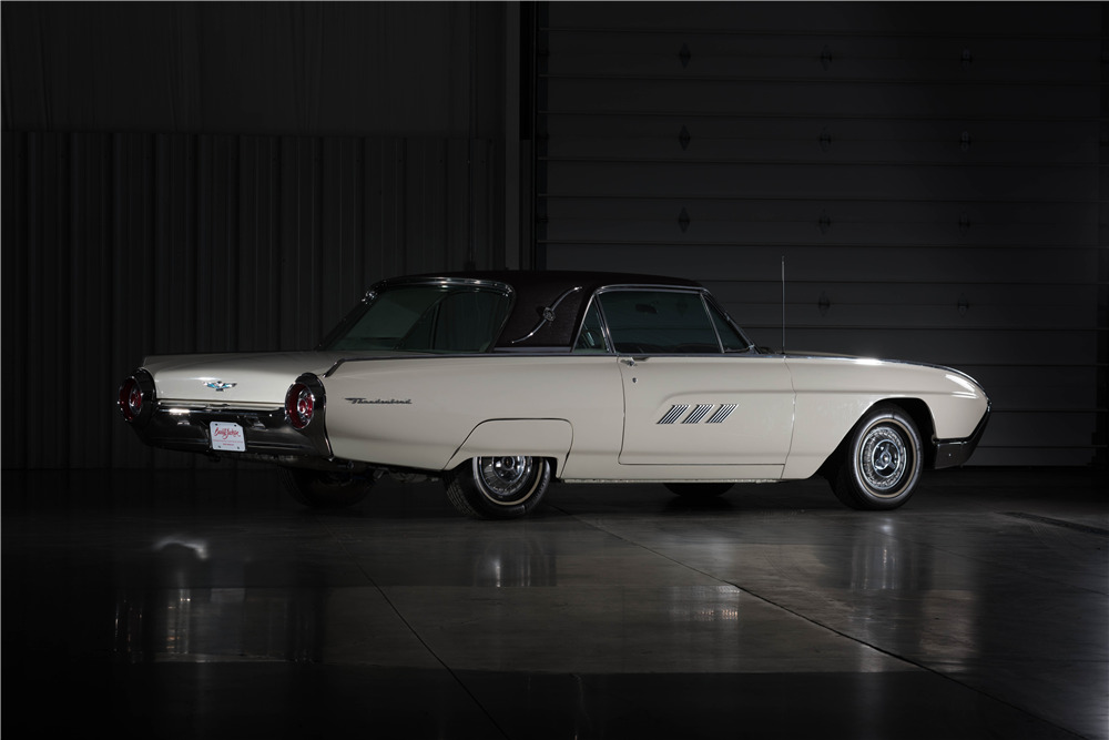 1963 FORD THUNDERBIRD MONACO EDITION LANDAU - Rear 3/4 - 198063