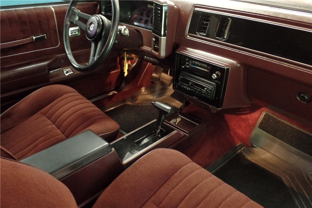 1986 CHEVROLET MONTE CARLO - Interior - 198195